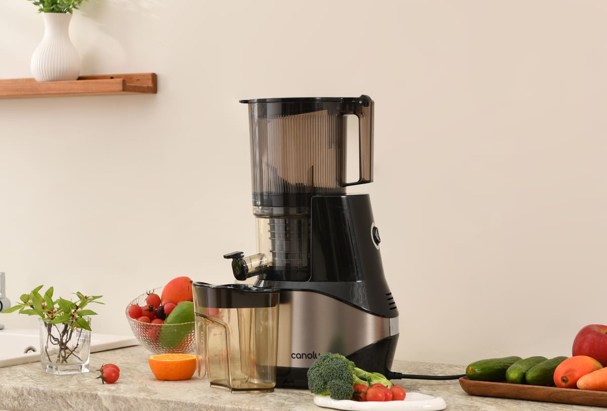 Canoly Juicer Good Slow Cold Press Juicer with Low Noise Simple to Use